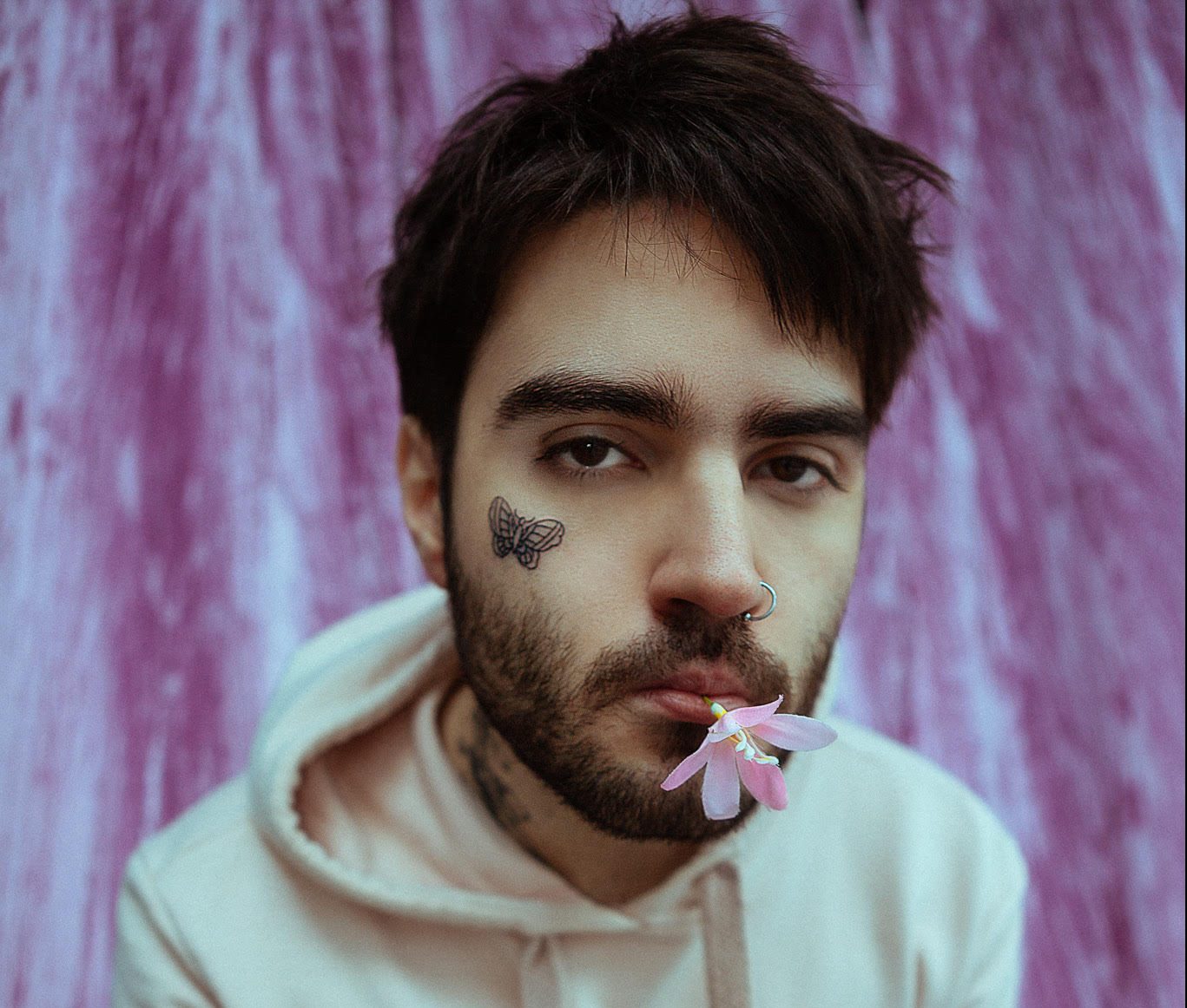 Axel Fiks: "Me encantaría que alguien me escuche y se sienta acompañado ...