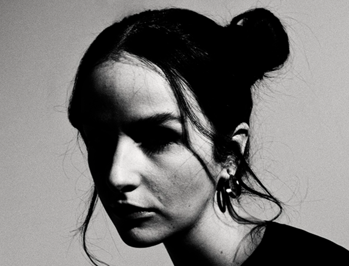 Ela Minus llega a Buenos Aires: «El rock me marcó la forma de ver la ...