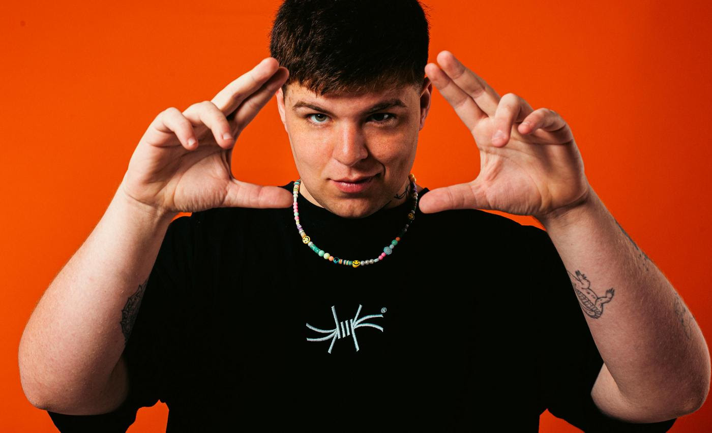 Knak presenta su nuevo single «Orgániko» - Billboard | Billboard