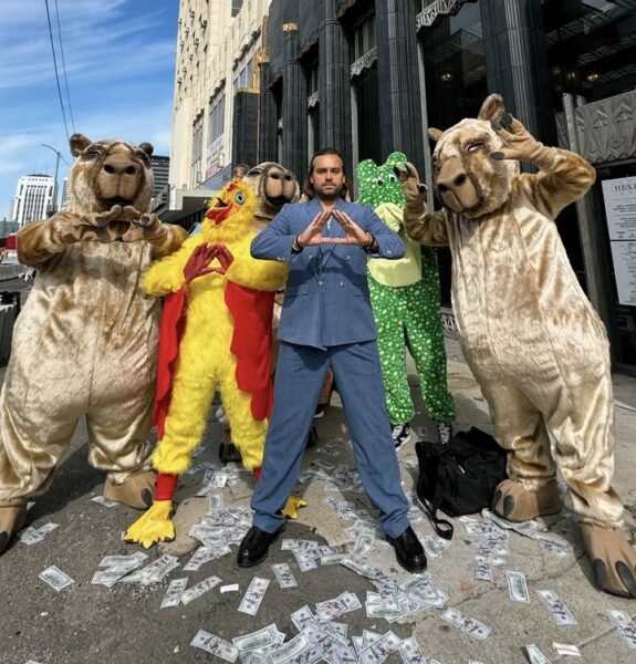 Mr. Thank You lanzó “Capybara To The Moon” - Billboard | Billboard